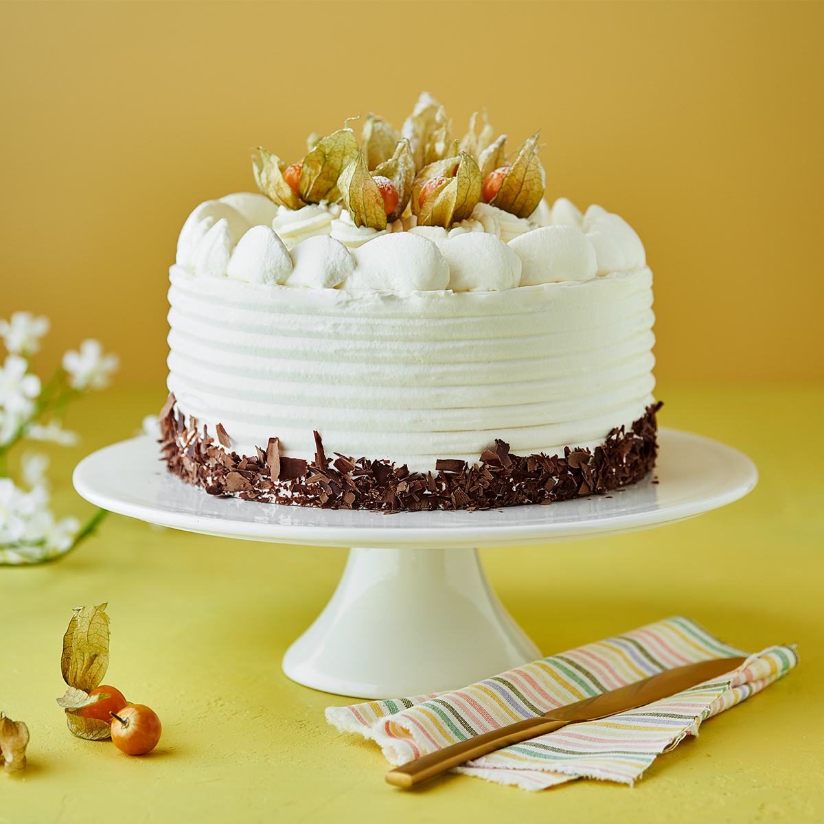 Delicious Mango Cake - Emborg